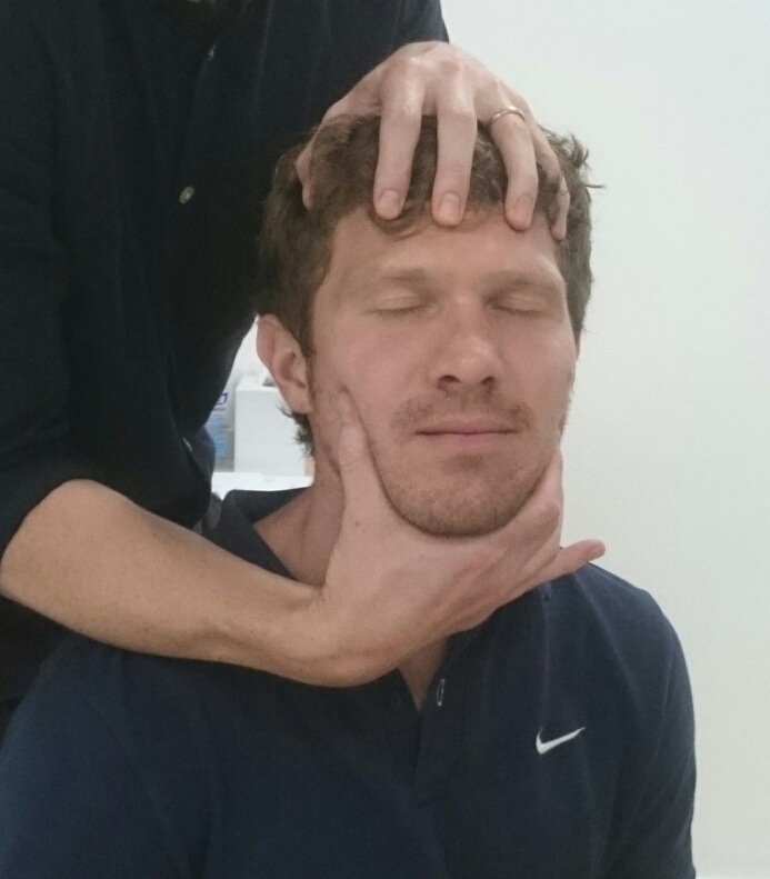 Sports Injury Bulletin - Diagnose & Treat - Cervicogenic headaches: a ...