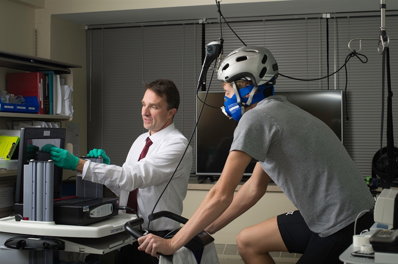 Sports Injury Bulletin - Diagnose & Treat - Identifying exercise ...