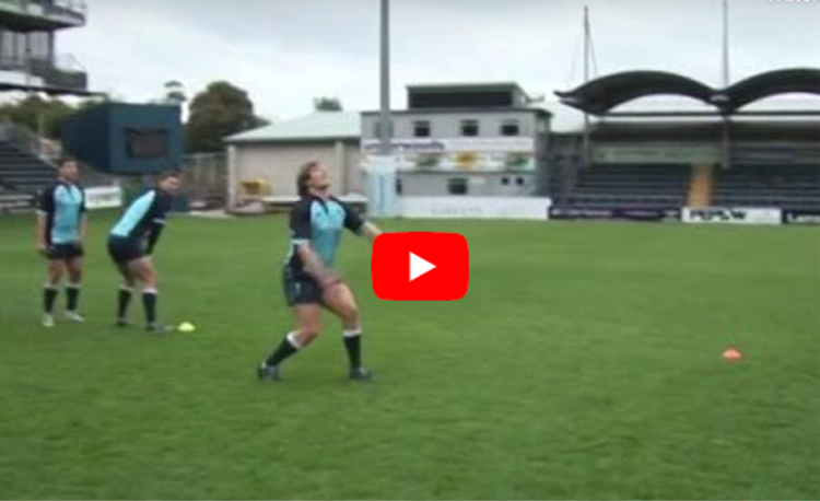 VIDEO: Restart drills for catching kick offs - Rugby Kicking & Catching ...