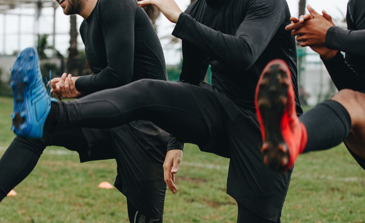 How to warm up your older youth players before a match - Football ...